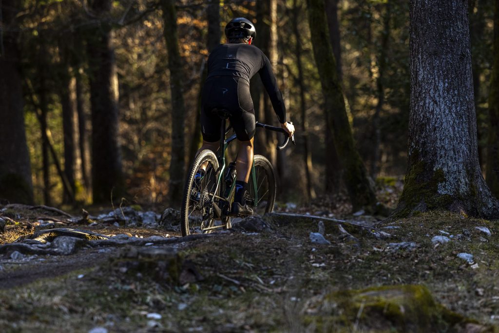 Gravel Bikes | Rugged, Versatile Performance – Central Cycles